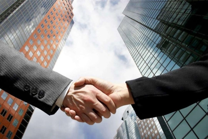 Cross-Border Mergers: Strategies, Benefits & Key Challenges